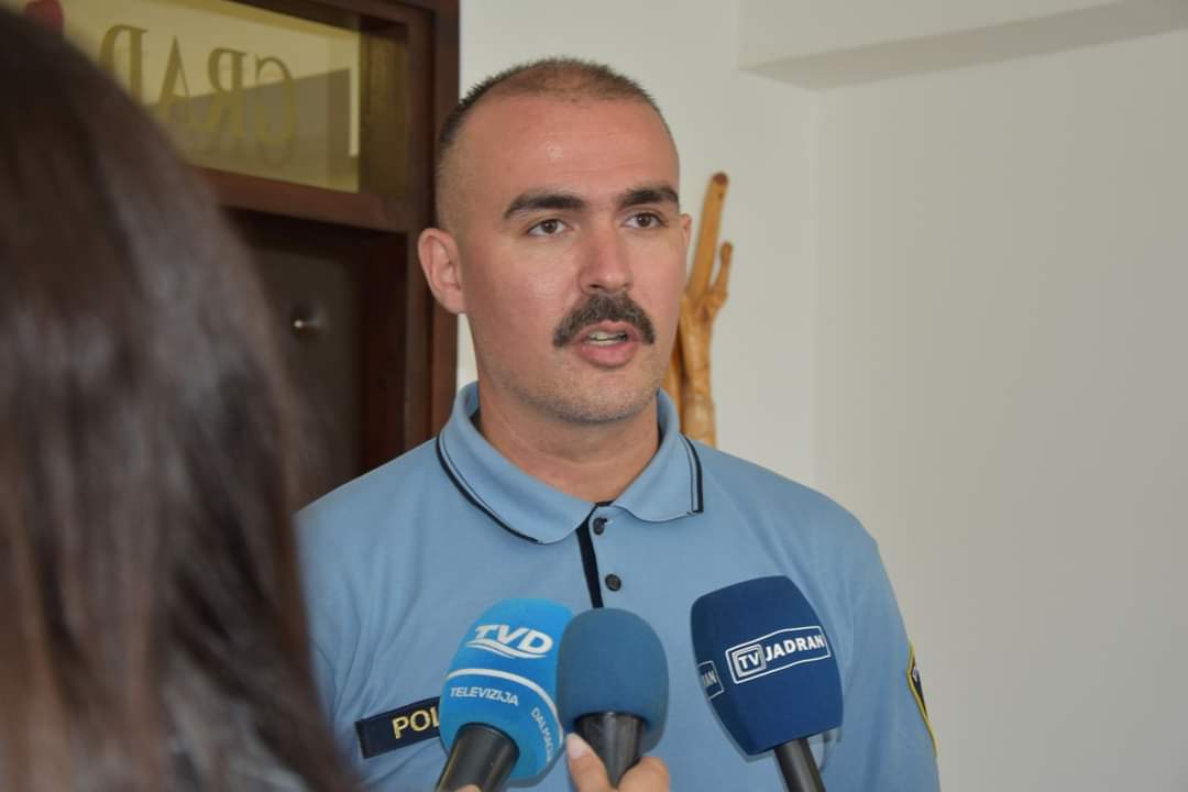 Ivan Milardović i Miroslav Guja najbolji policajci u 2022 godini ...